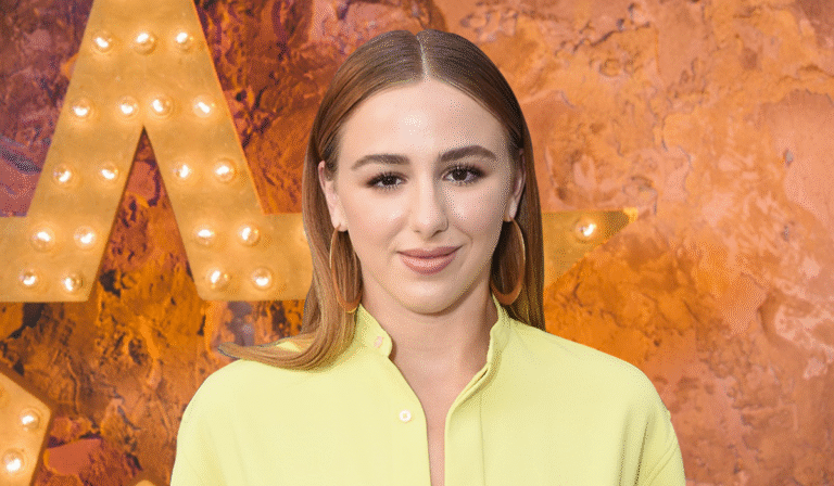 Chloe Lukasiak Height, Age, Net Worth, Ethnicity, Partner & More: The ...