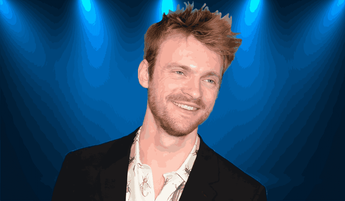 Finneas O’Connell: Net Worth, Age, height, Sister & Career and more ...